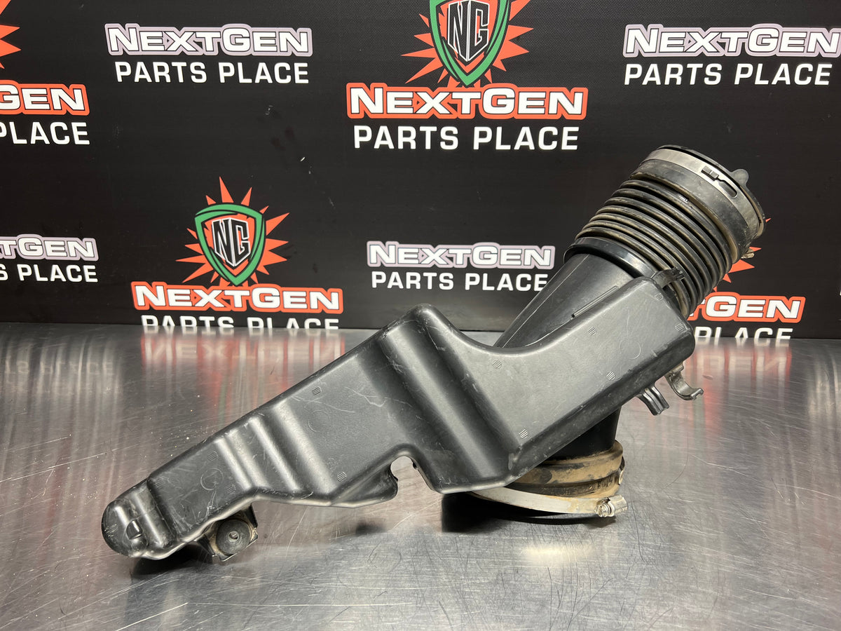 2016 FORD F350 6.7 AIR INTAKE INLET TUBE BC34-9F805-CC OEM #759 – NextGenPartsPlace