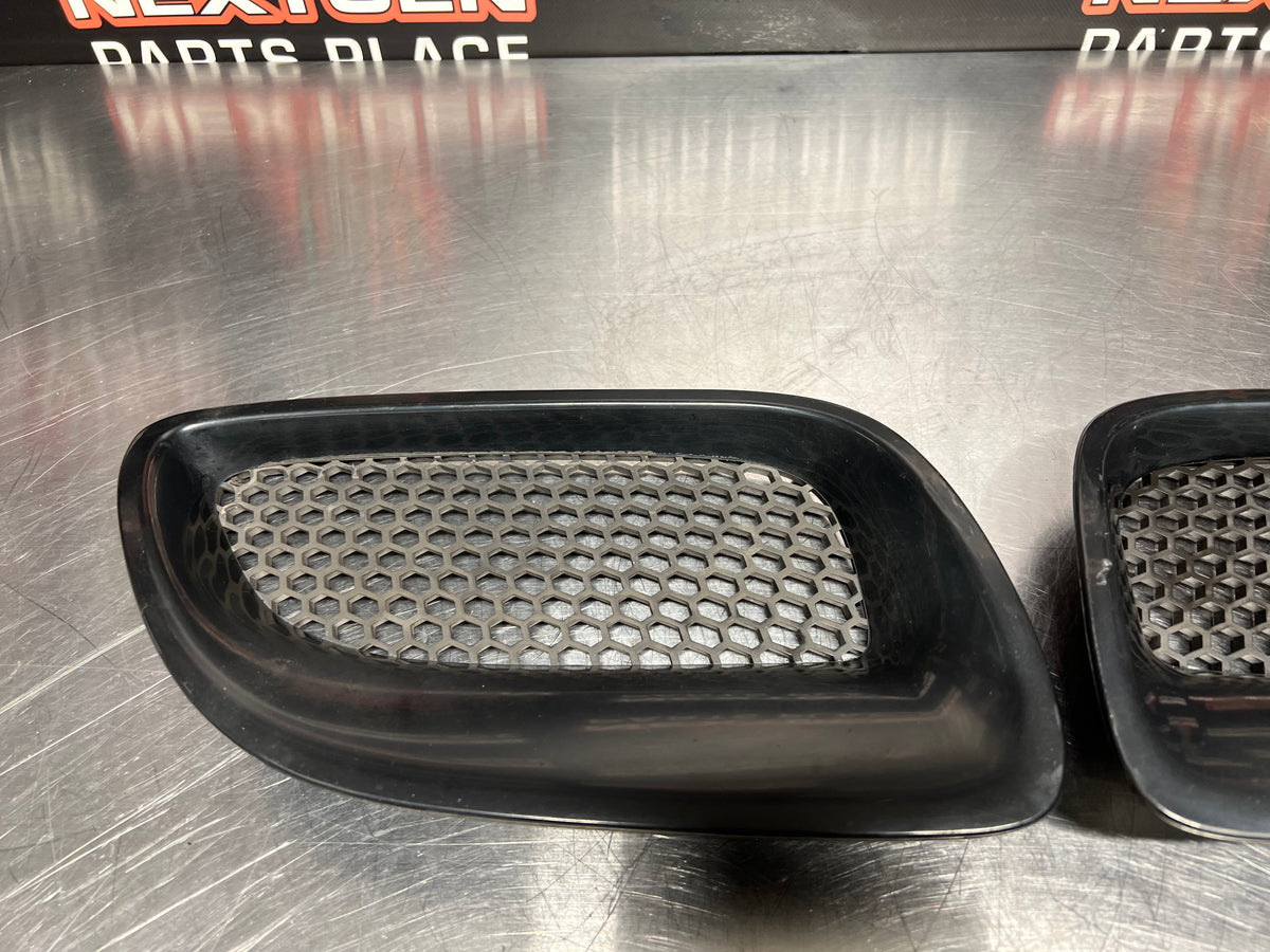 04 - 06 PONTIAC GTO AFTERMARKET HESCASA FRONT GRILLES #784 ...