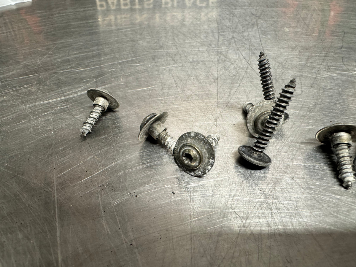 97-04 C5 CORVETTE RIGHT REAR QUARTER PANEL HARDWARE OEM #781 ...