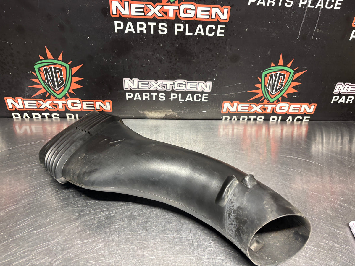 97 - 04 C5 CORVETTE RH PASSENGER SIDE FRONT BRAKE COOLING DUCT RH OEM ...