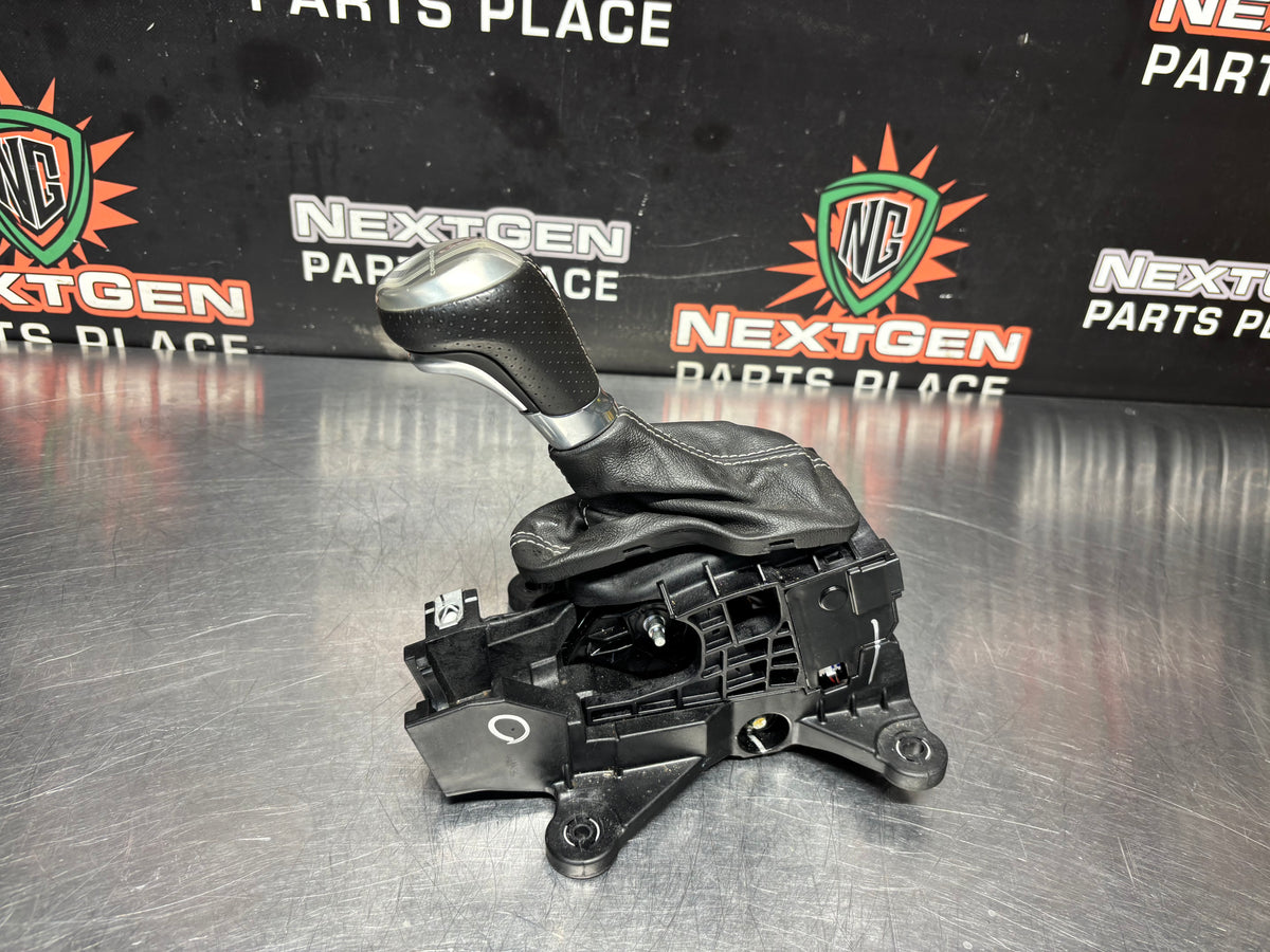 2018 CAMARO SS GEAR SELECTOR SHIFTER ASSEMBLY OEM 84311012 #1041 ...