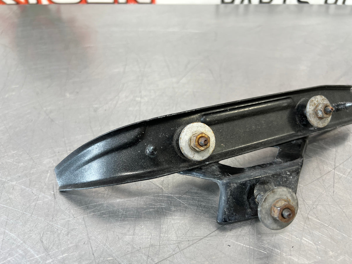 05-13 C6 CORVETTE LEFT FRONT FENDER / BUMPER REINFORCEMENT BRACKET LH ...