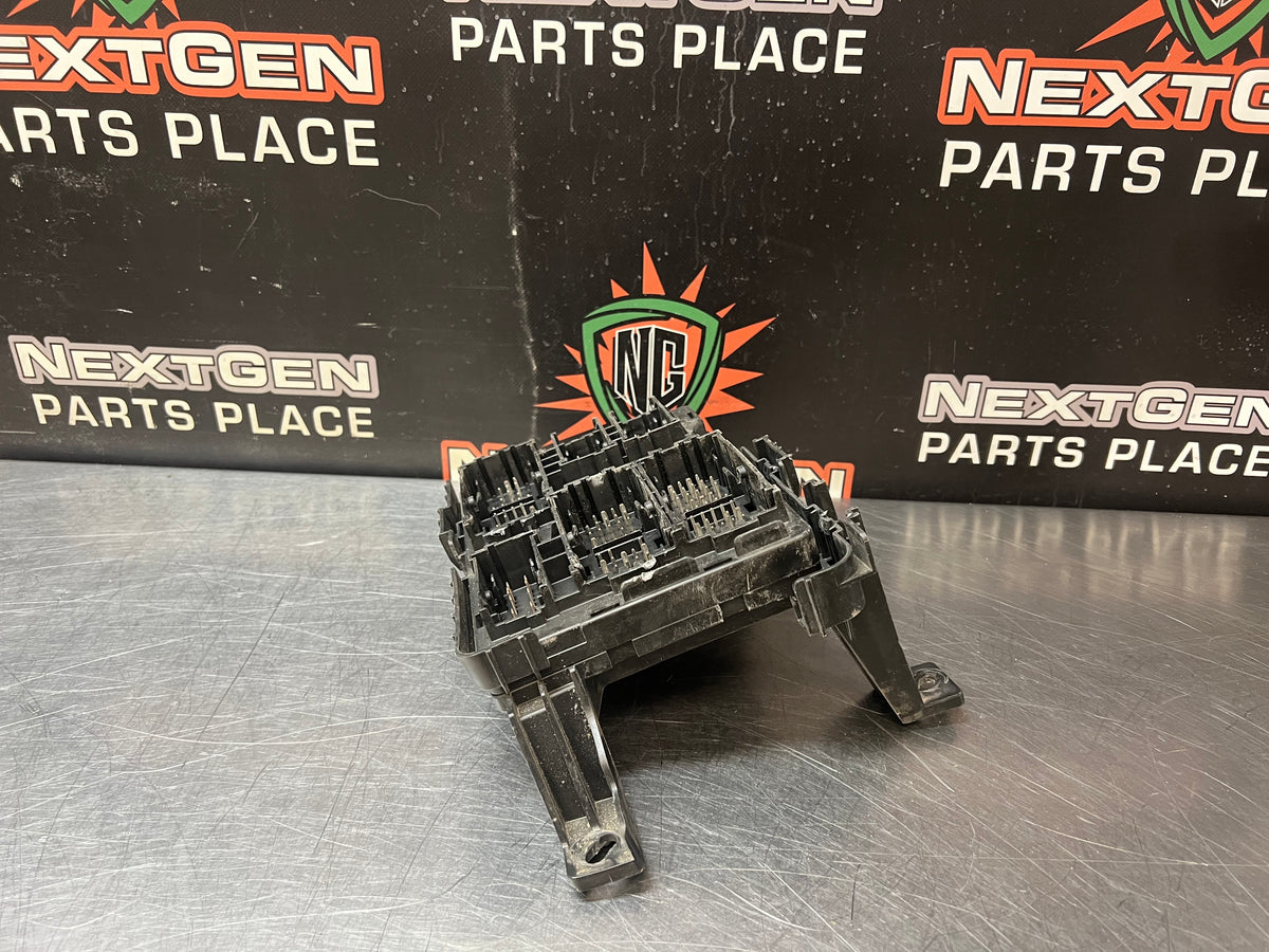 2017 GMC SIERRA 2500HD BODY HARNESS JUNCTION BOX 23195441 OEM #1240 ...