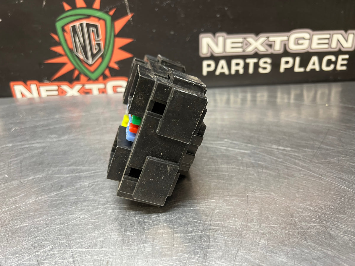 2012 CHEVROLET SILVERADO 6.6 FUSE JUNCTION BOX 20828609 OEM #1133 ...