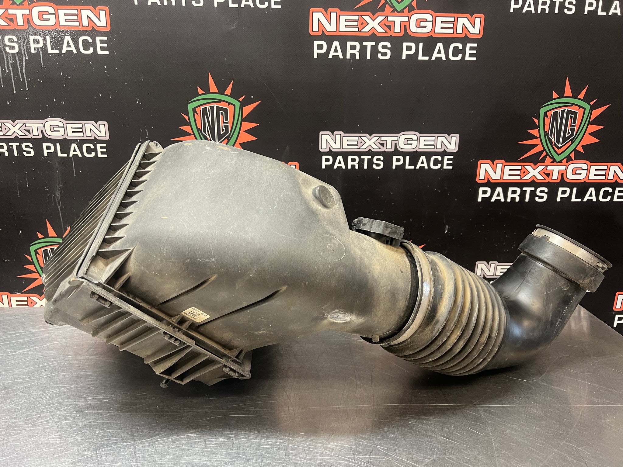 2016 CHEVROLET SILVERADO LML DURAMAX 6.6 AIR INTAKE OEM #1224 ...