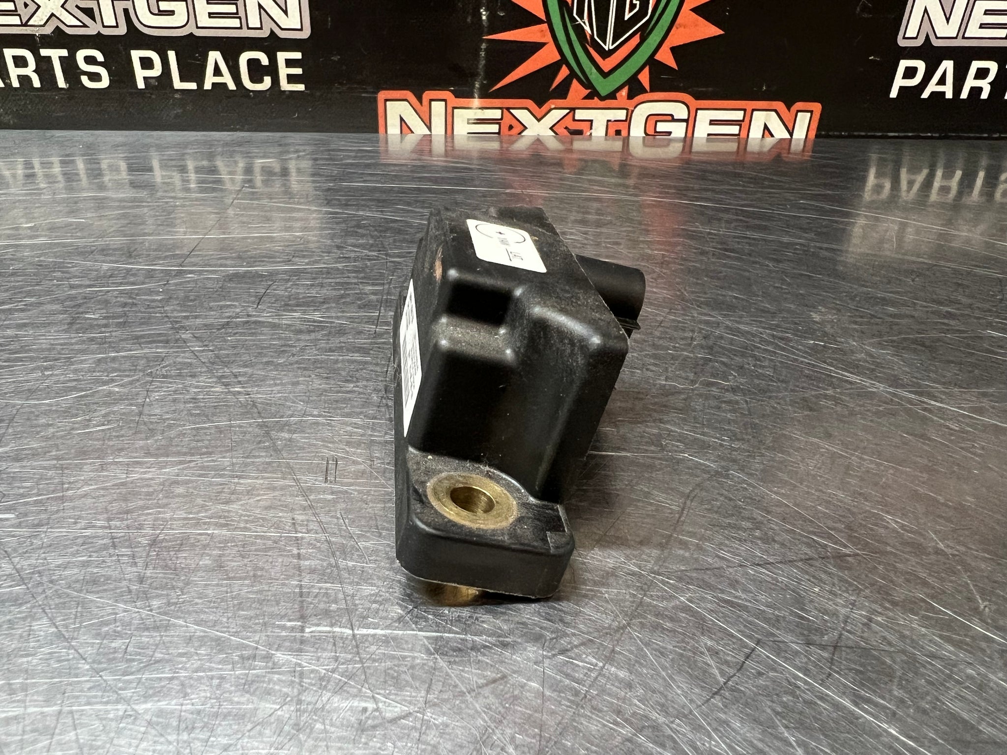 2008 C6 CORVETTE YAW RATE SENSOR OEM 10307709 #1266 – NextGenPartsPlace