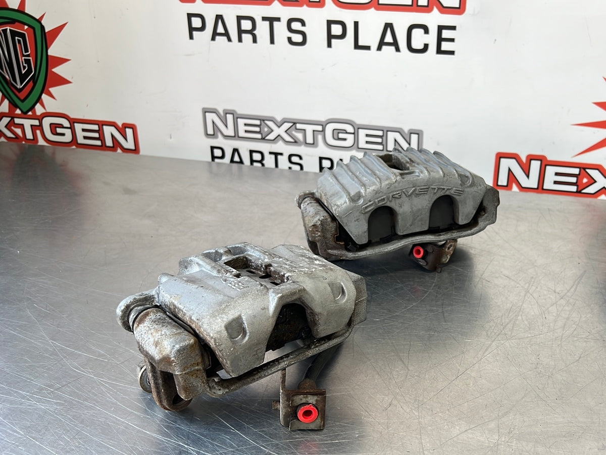 97-04 C5 CORVETTE BRAKE CALIPERS FRONT AND REAR LINES AND PADS INCLUDE ...