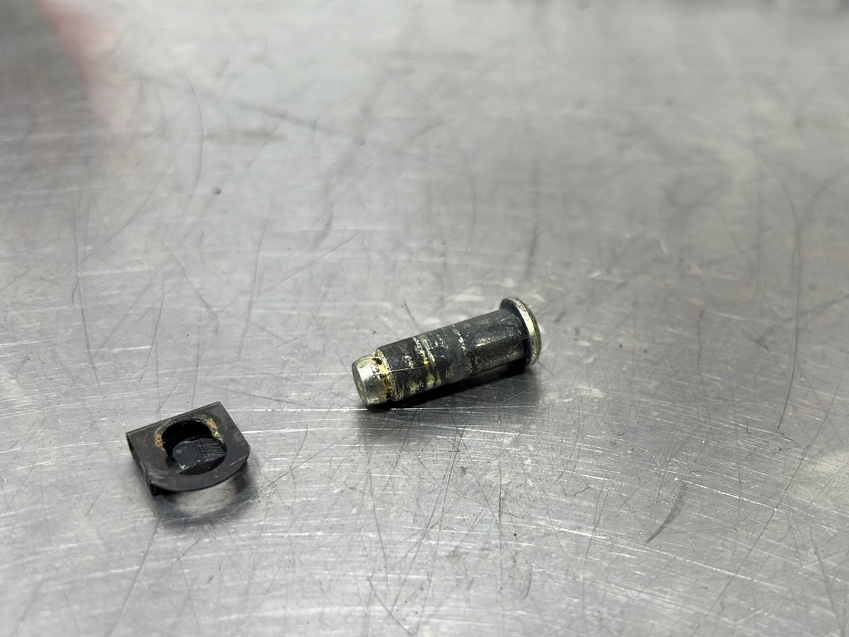 2001 C5 CORVETTE BRAKE BOOSTER PIN CLIP BOLT TO BRAKE PEDAL OEM #433 ...