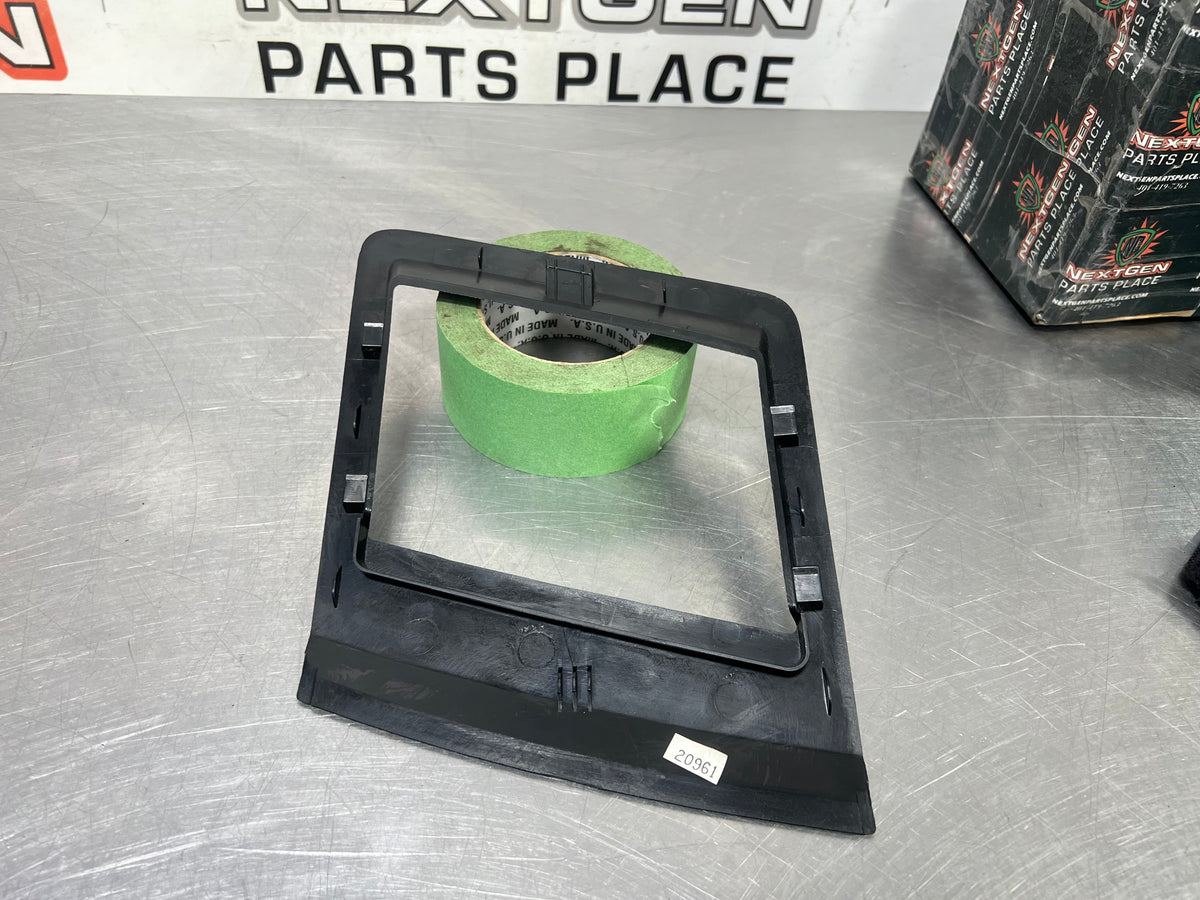 05-13 C6 CORVETTE HUD HEADS UP DISPLAY BEZEL OEM #521 – NextGenPartsPlace