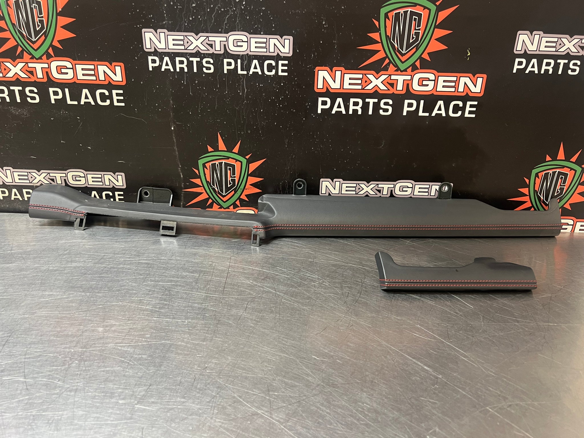 2024 MUSTANG GT LH & RH CENTER DASH PANEL TRIM OEM #1226 ...
