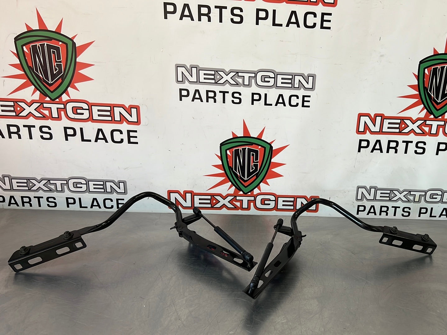 2001 C5 CORVETTE CONVERTIBLE TOP HINGES LH RH OEM #285 – NextGenPartsPlace