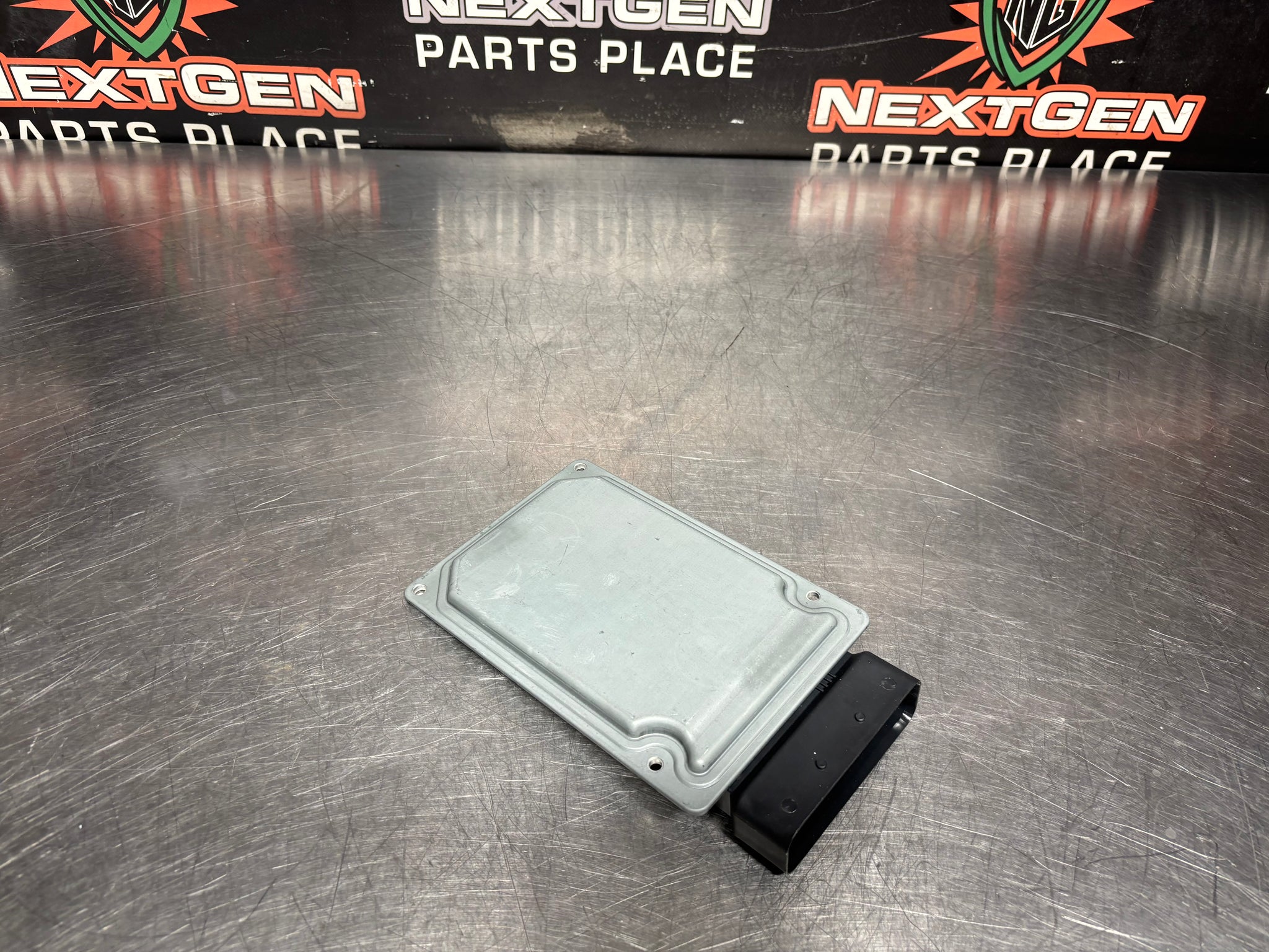 2014 CADILLAC CTS-V SUSPENSION CONTROL MODULE W BRACKET OEM 20910875 ...