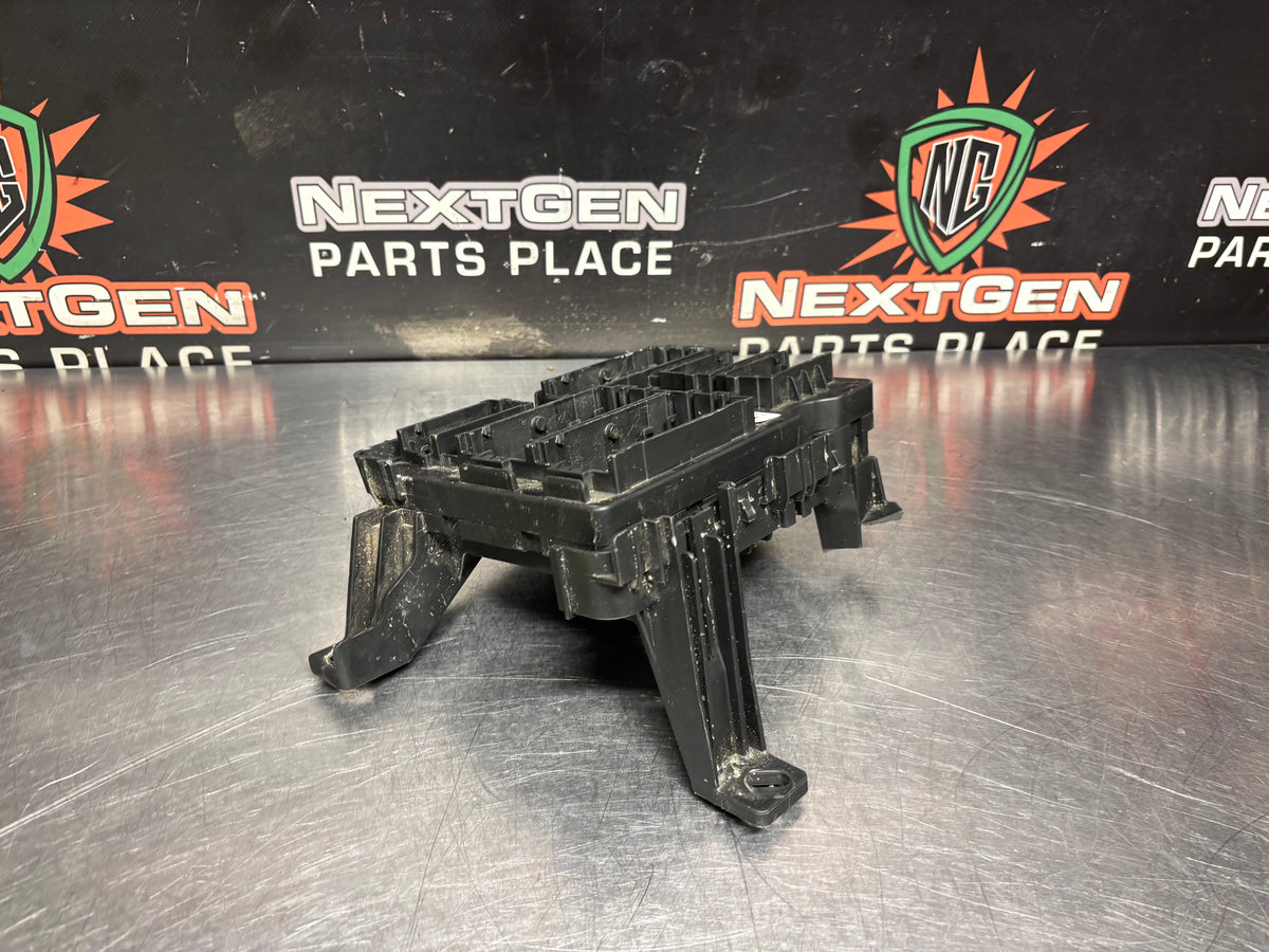 2015 GMC DENALI 2500 BODY HARNESS JUNCTION BOX 23195441 OEM #1335 ...