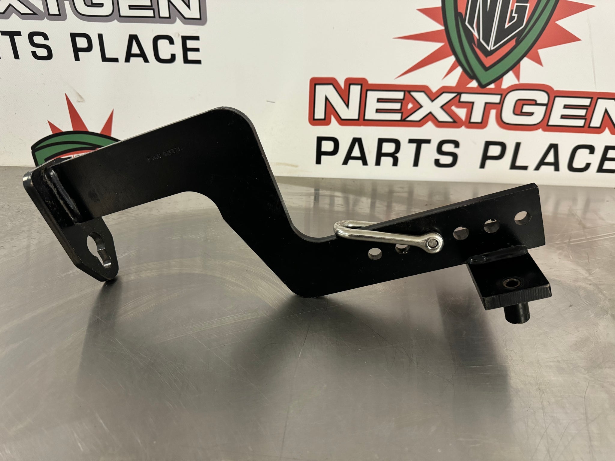 MILLER TOOL 8984 HEMI ENGINE LIFTING FIXTURE BAR #W112 – NextGenPartsPlace