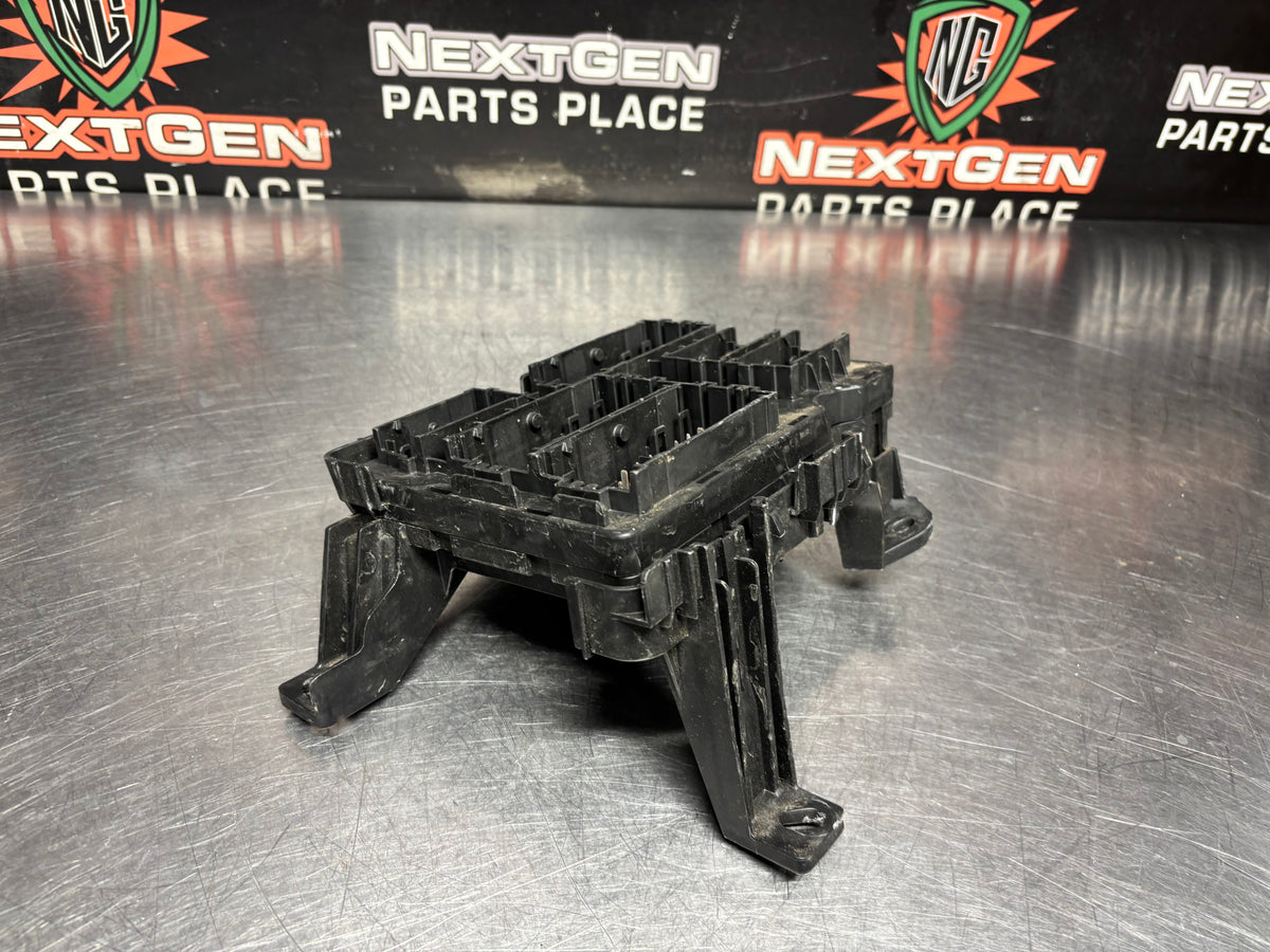 2019 CHEVY SILVERADO 2500HD BODY HARNESS JUNCTION BOX 23195441 OEM #11 ...