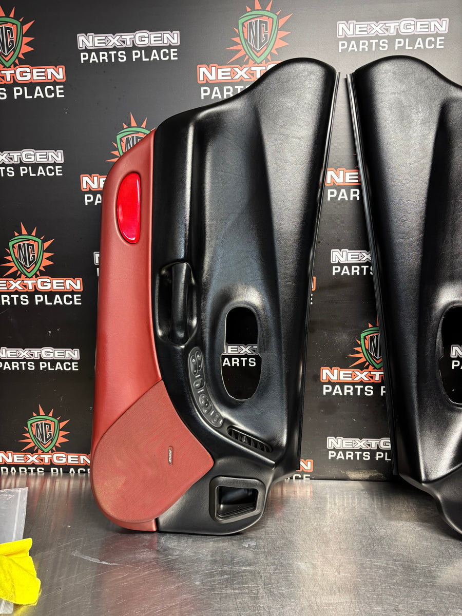 97-04 C5 CORVETTE DOOR PANELS BLACK/ FIRETHORN RED OEM #1150 ...