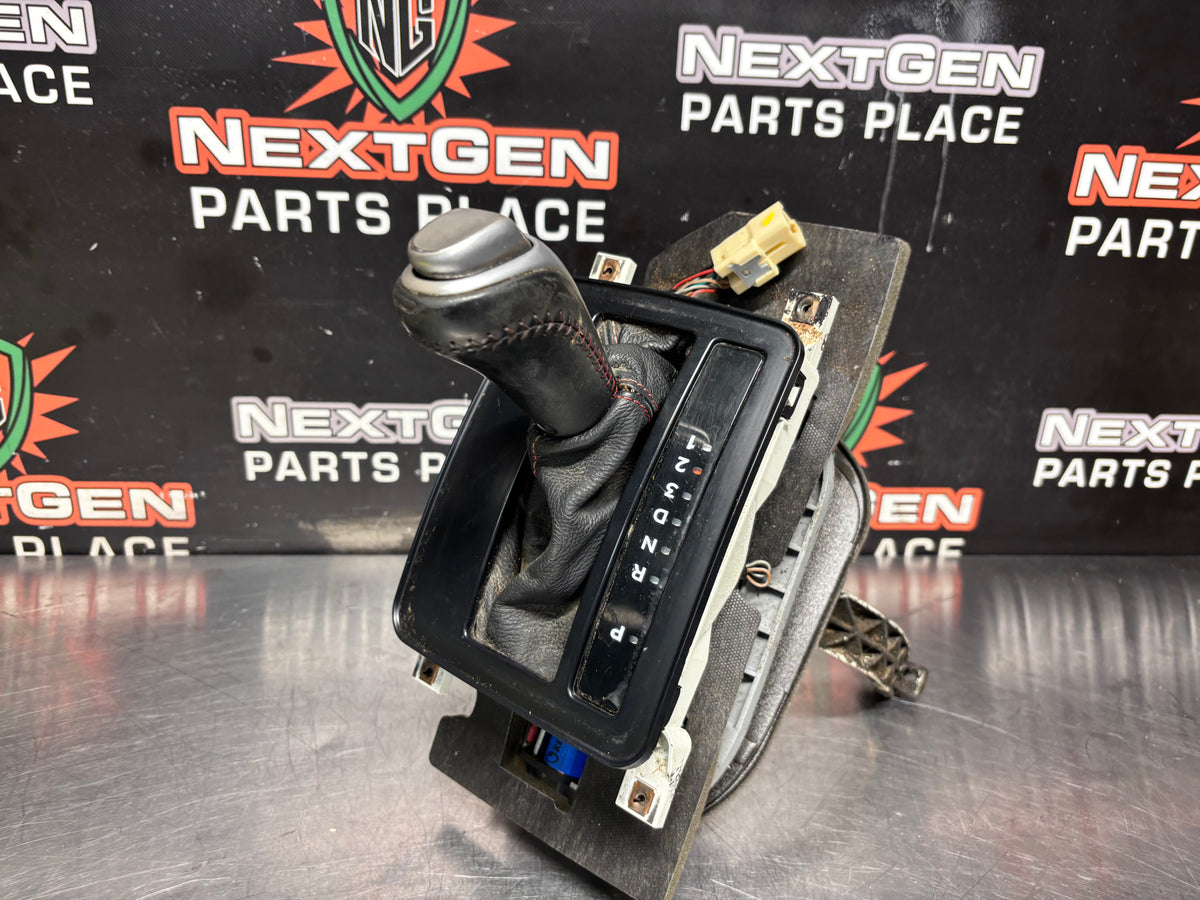 2004 PONTIAC GTO AUTOMATIC SHIFTER ASSEMBLY RED STITCHING OEM #1191 ...