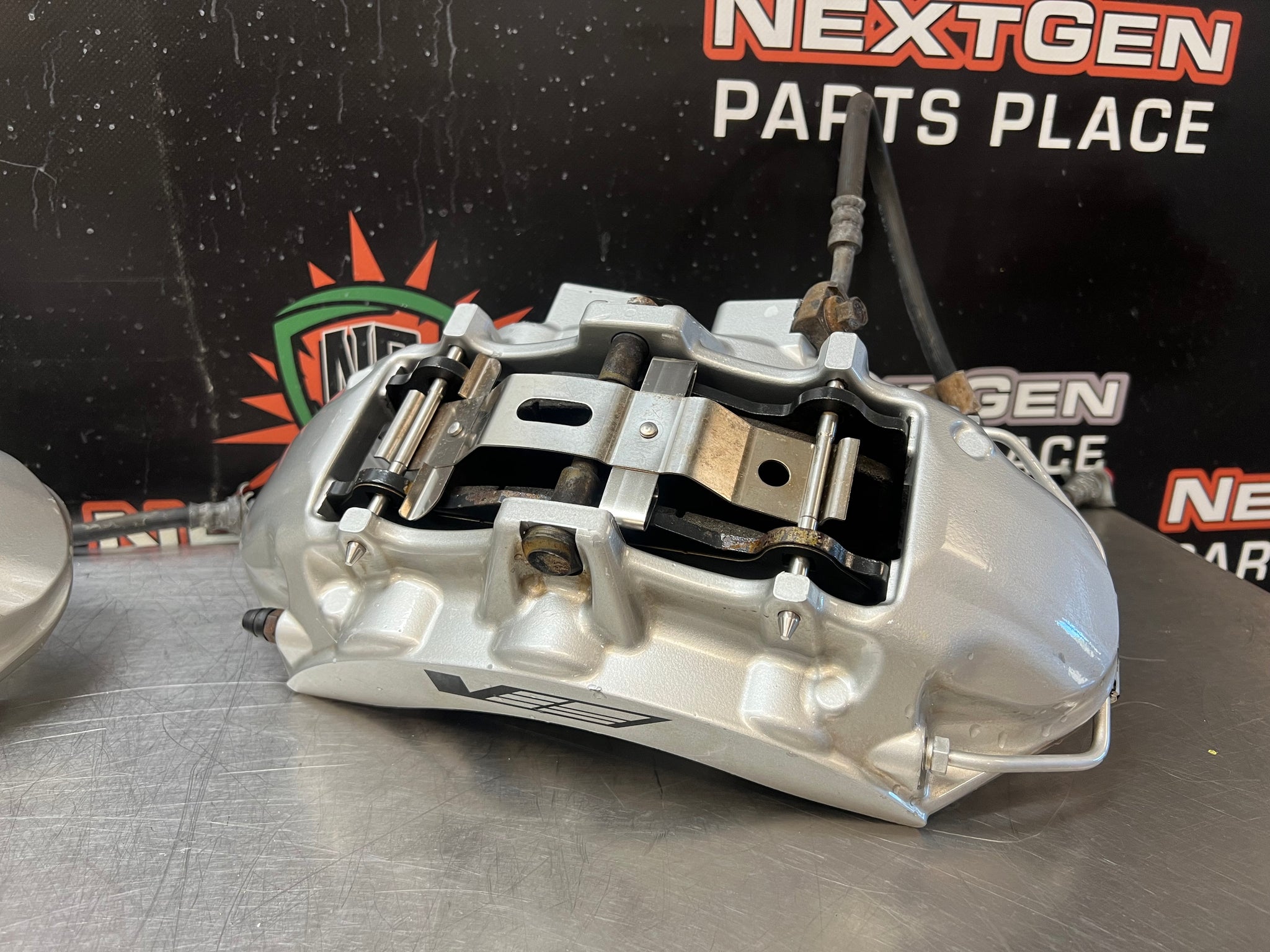 2014 CADILLAC CTS V FRONT 6 PISTON / REAR 4 PISTON BREMBO CALIPER SET ...