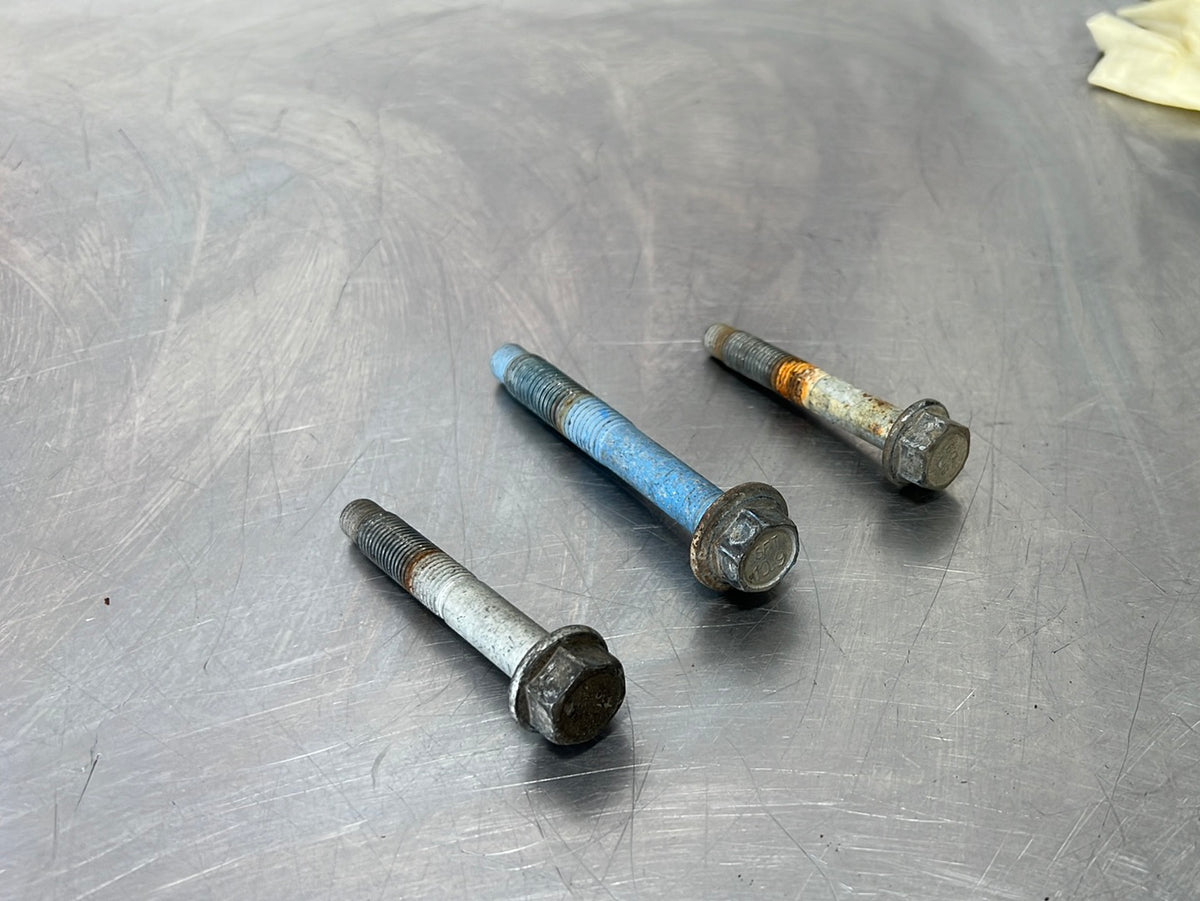 2011 FORD MUSTANG GT ELECTRIC STEERING RACK BOLTS OEM #367 ...