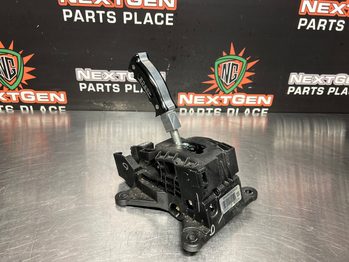 2018 CAMARO SS AUTOMATIC GEAR SELECTOR SHIFTER ASSEMBLY OEM 84069303 ...