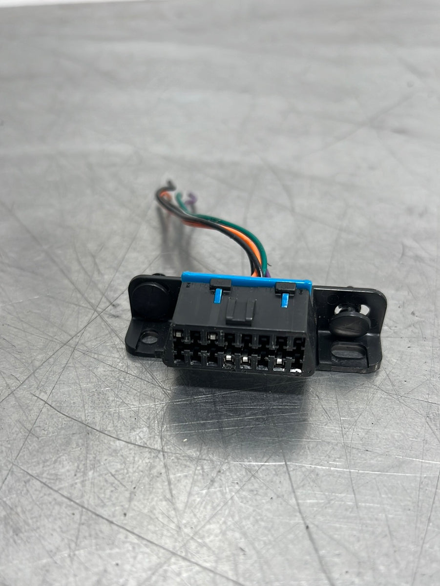 97-04 C5 CORVETTE OBD PIGTAIL OEM – NextGenPartsPlace