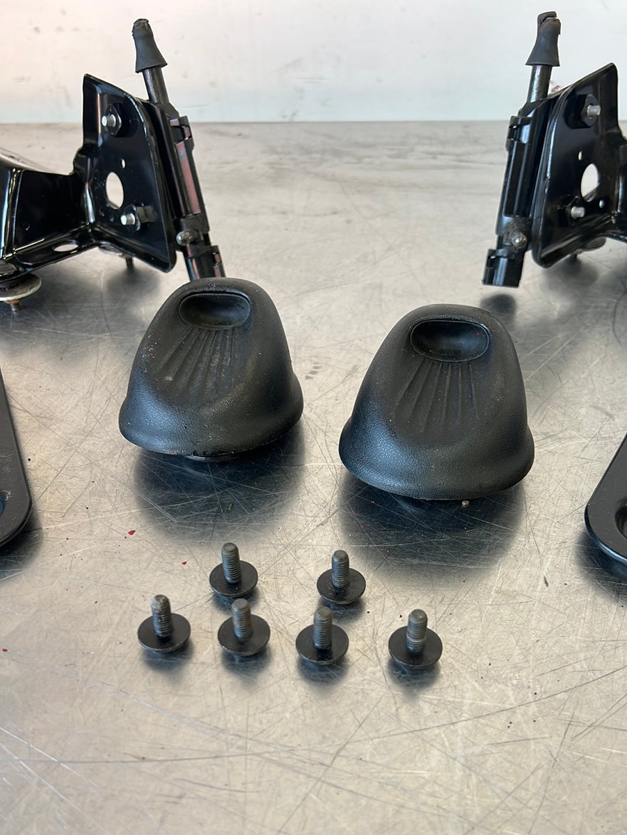 97-04 C5 CORVETTE TARGA STORAGE LATCHES OEM #138 – NextGenPartsPlace