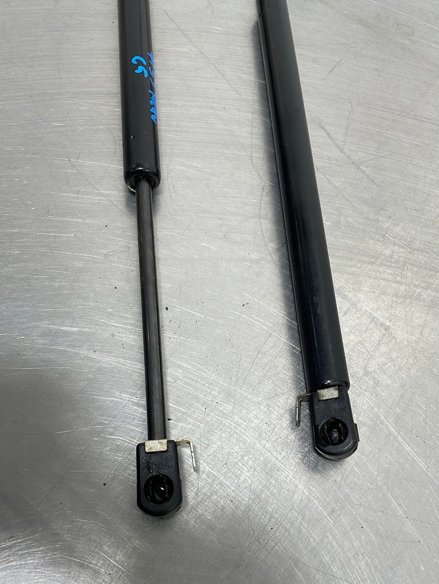 97-04 C5 CORVETTE REAR HATCH STRUTS – NextGenPartsPlace