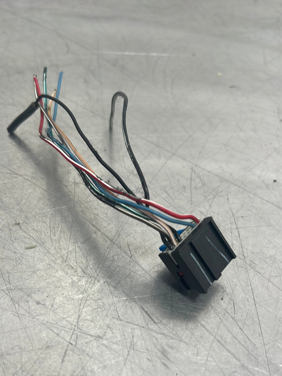 05-13 C6 CORVETTE SATELLITE RADIO MODULE PIGTAIL OEM – NextGenPartsPlace