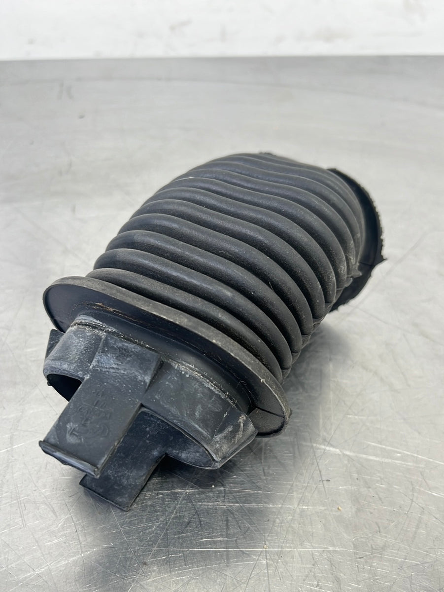 05-13 C6 CORVETTE DOOR HARNESS PASS THRU BOOT OEM – NextGenPartsPlace