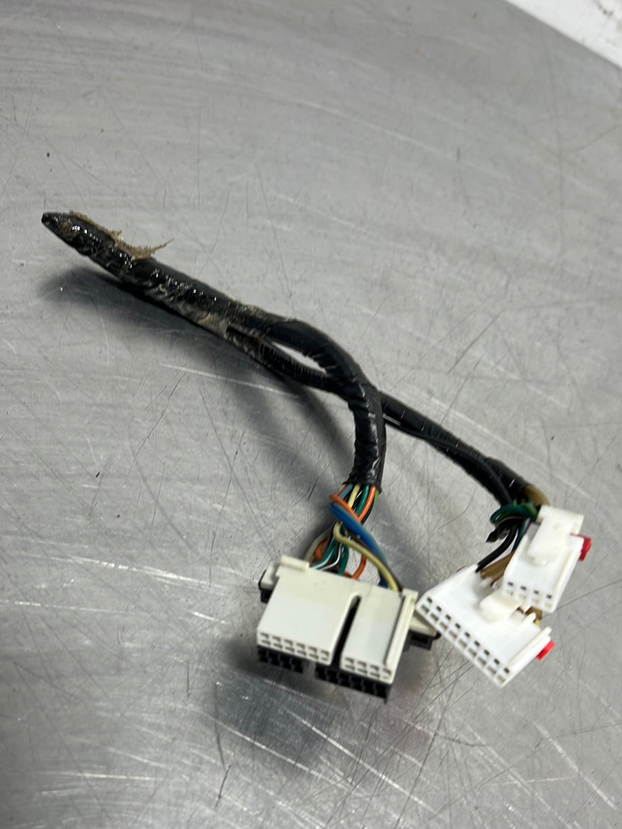 97-04 C5 CORVETTE RADIO PIGTAIL OEM – NextGenPartsPlace