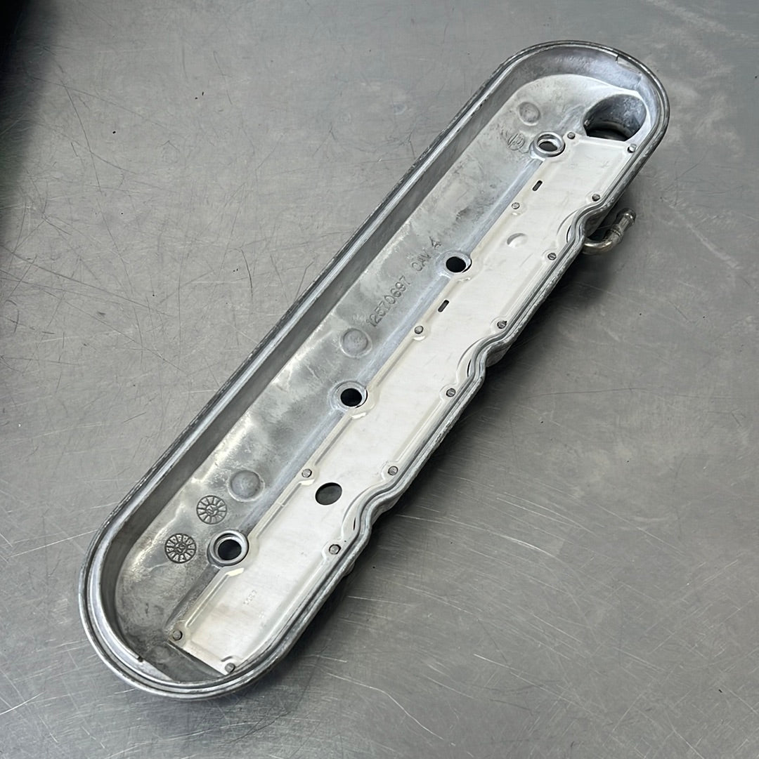 GM OEM GEN III LS VALVE COVER USED 12570697 – NextGenPartsPlace